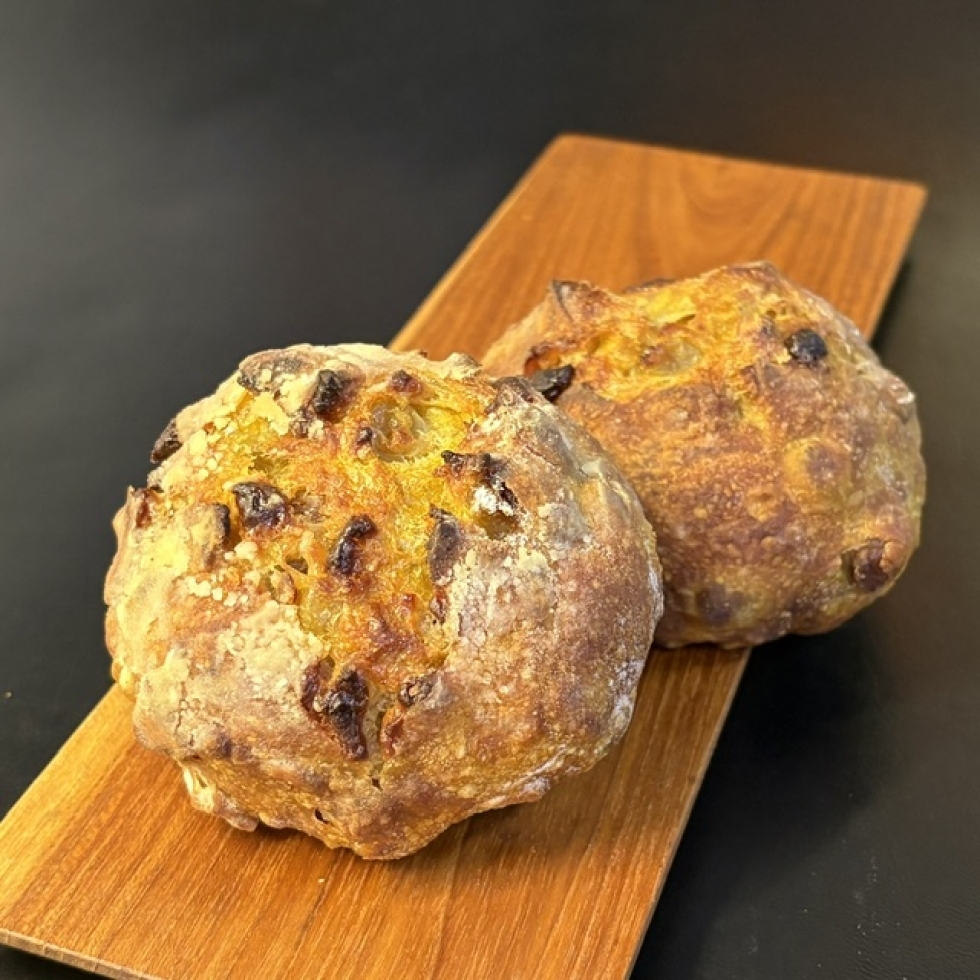 かぼちゃとホワイトチョコのプチフランス 菓子工房オークウッド オンラインショップ
